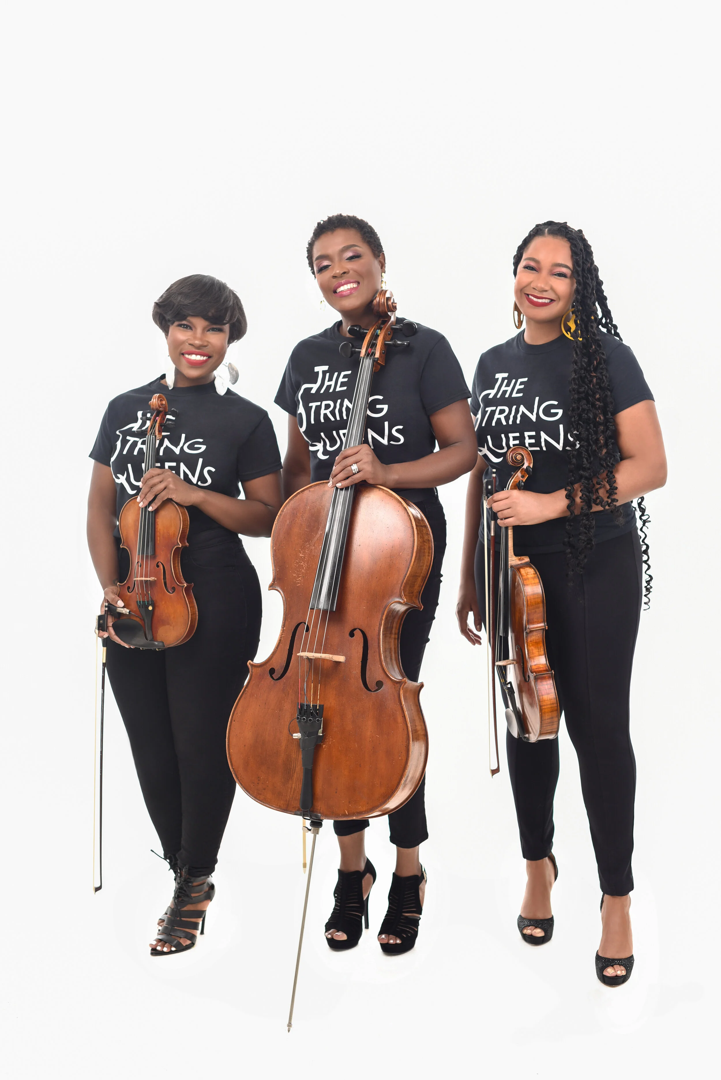 Contact 3 — The String Queens