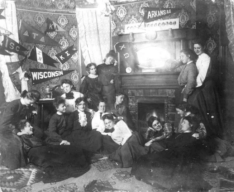 Chi Omega History — Chi Omega