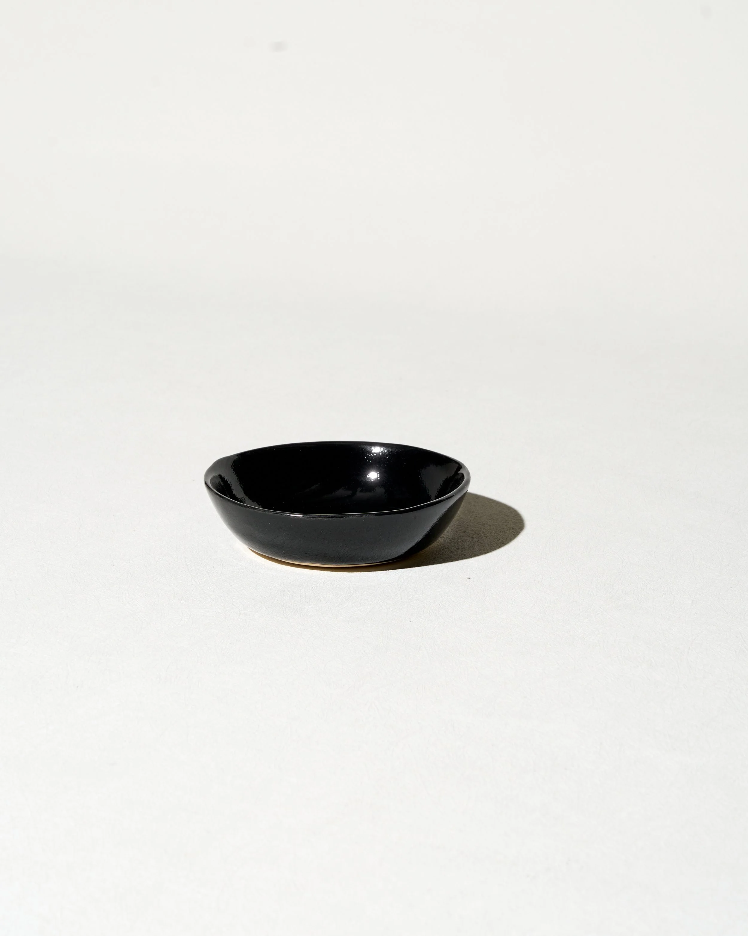 FLOW Side Plate S - Tapas and snack bowl - Handmade Ceramics — BadAss ...