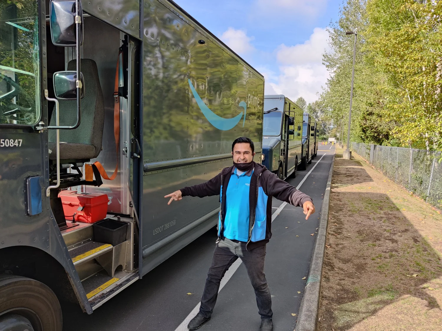 Pinnacle Delivery Service LLC