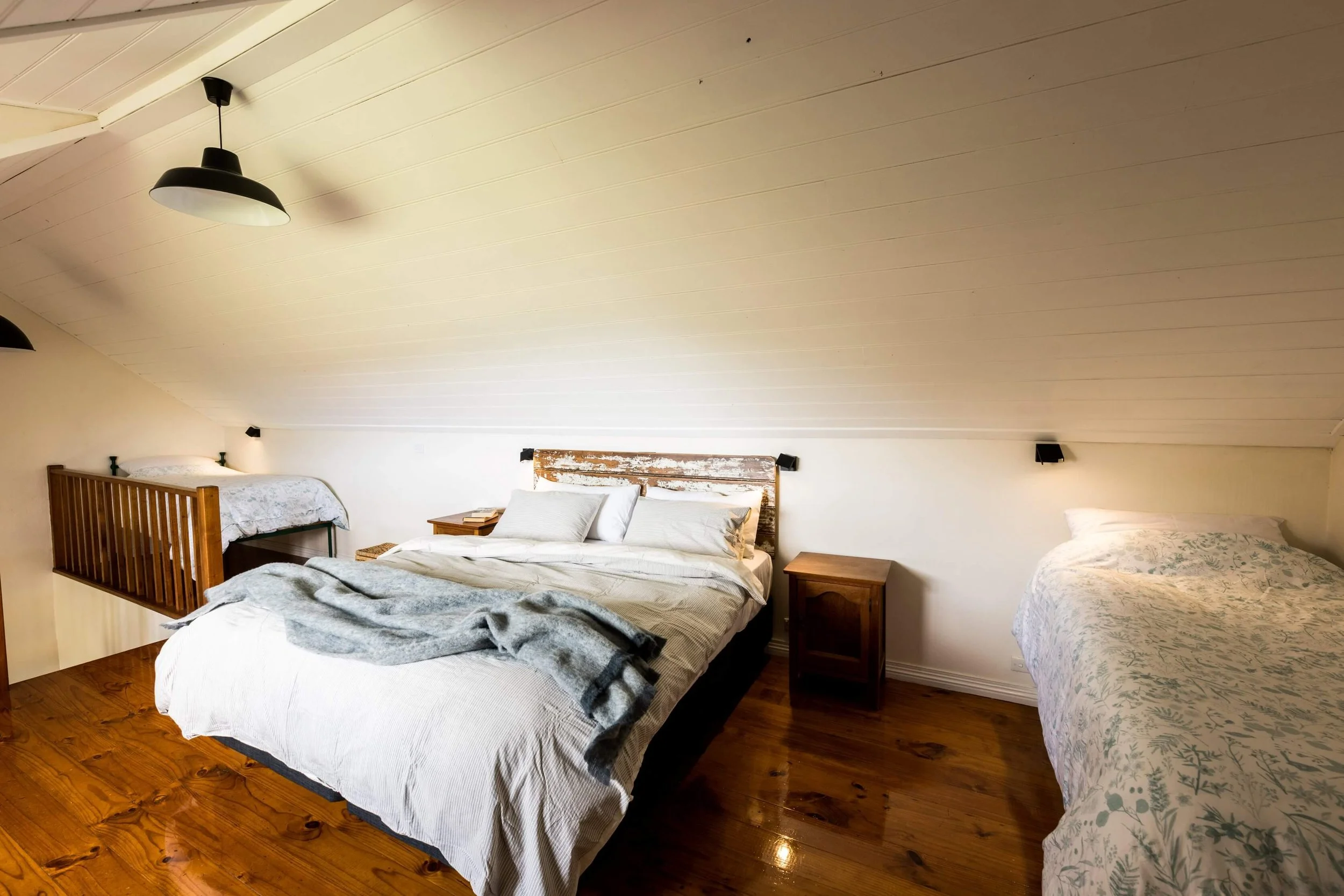Stay at our Heritage Cottages | Farmstay in Richmond Tas — Daisy Bank ...