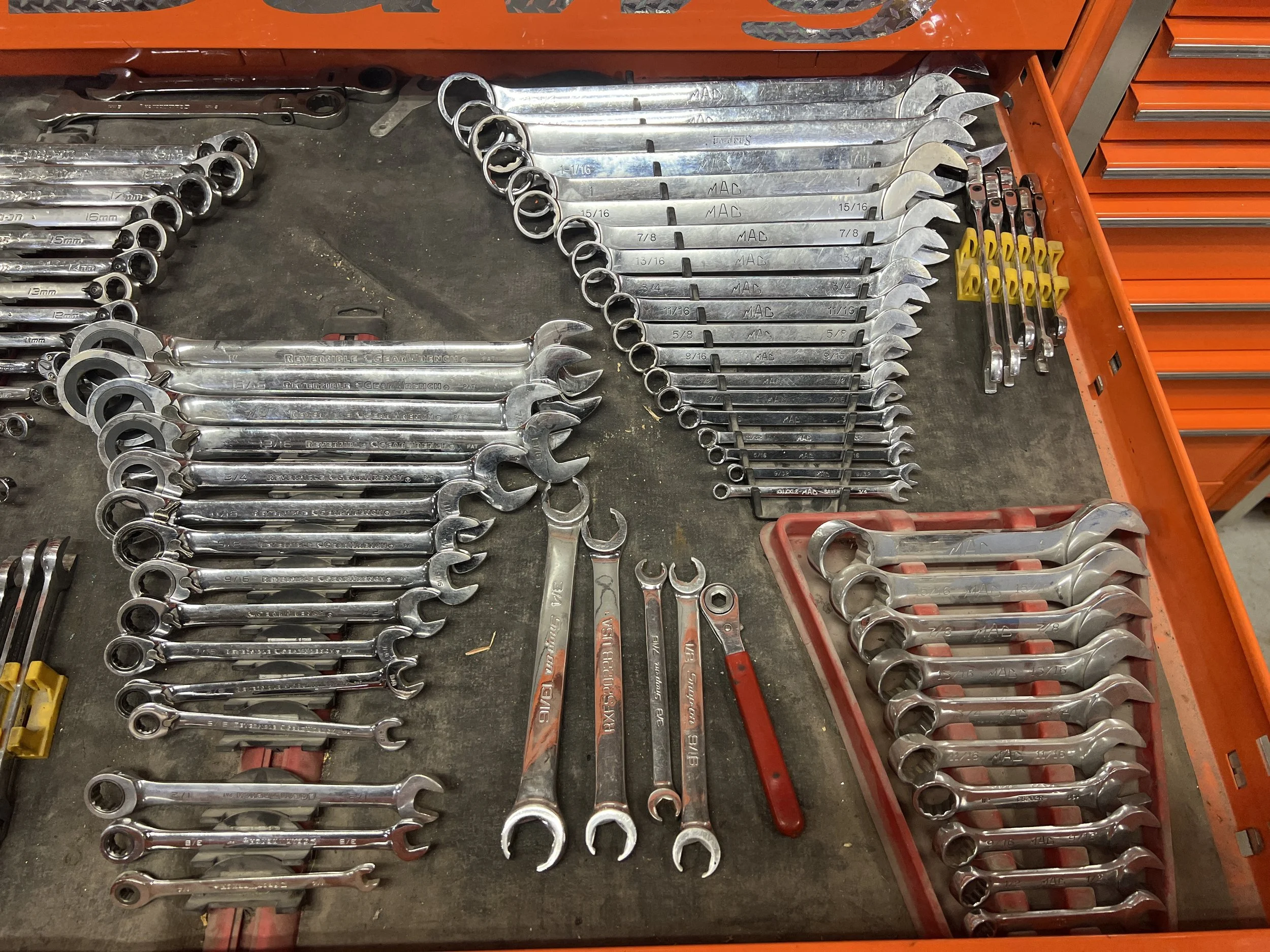 Auction — Brott Auction Service