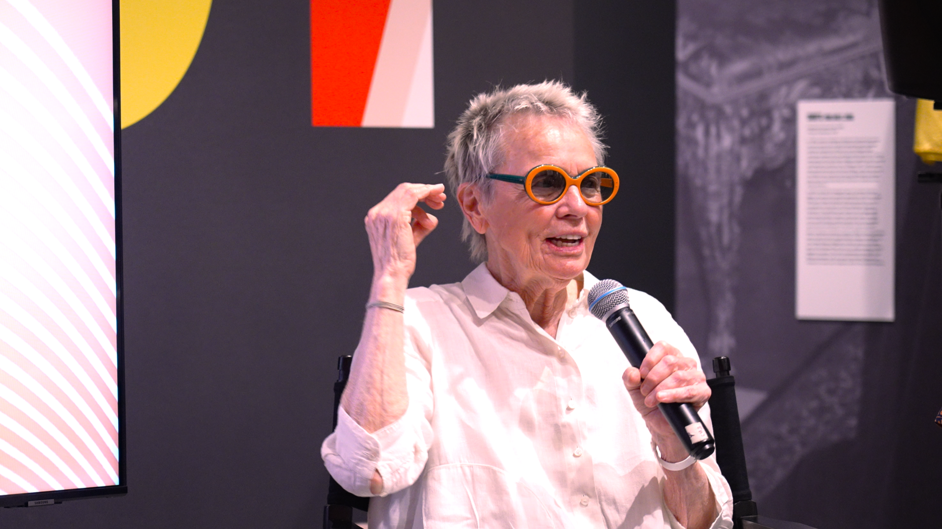 Laurie Anderson: O Superman (Nuclear Disarmament Science with Zia Mian ...