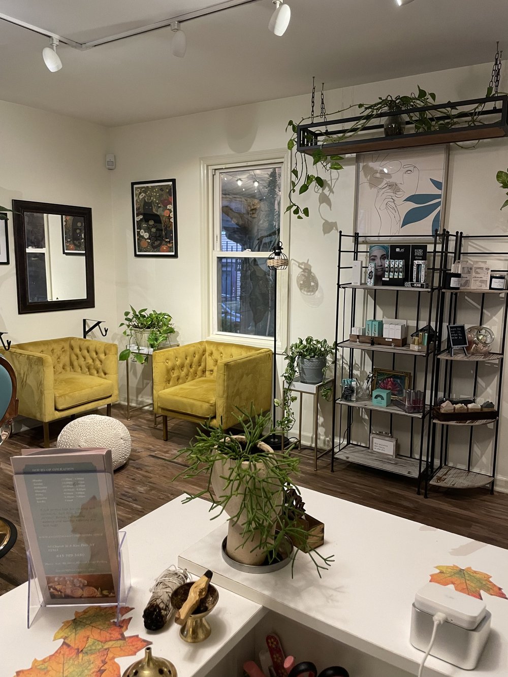 Floating Lotus Microspa