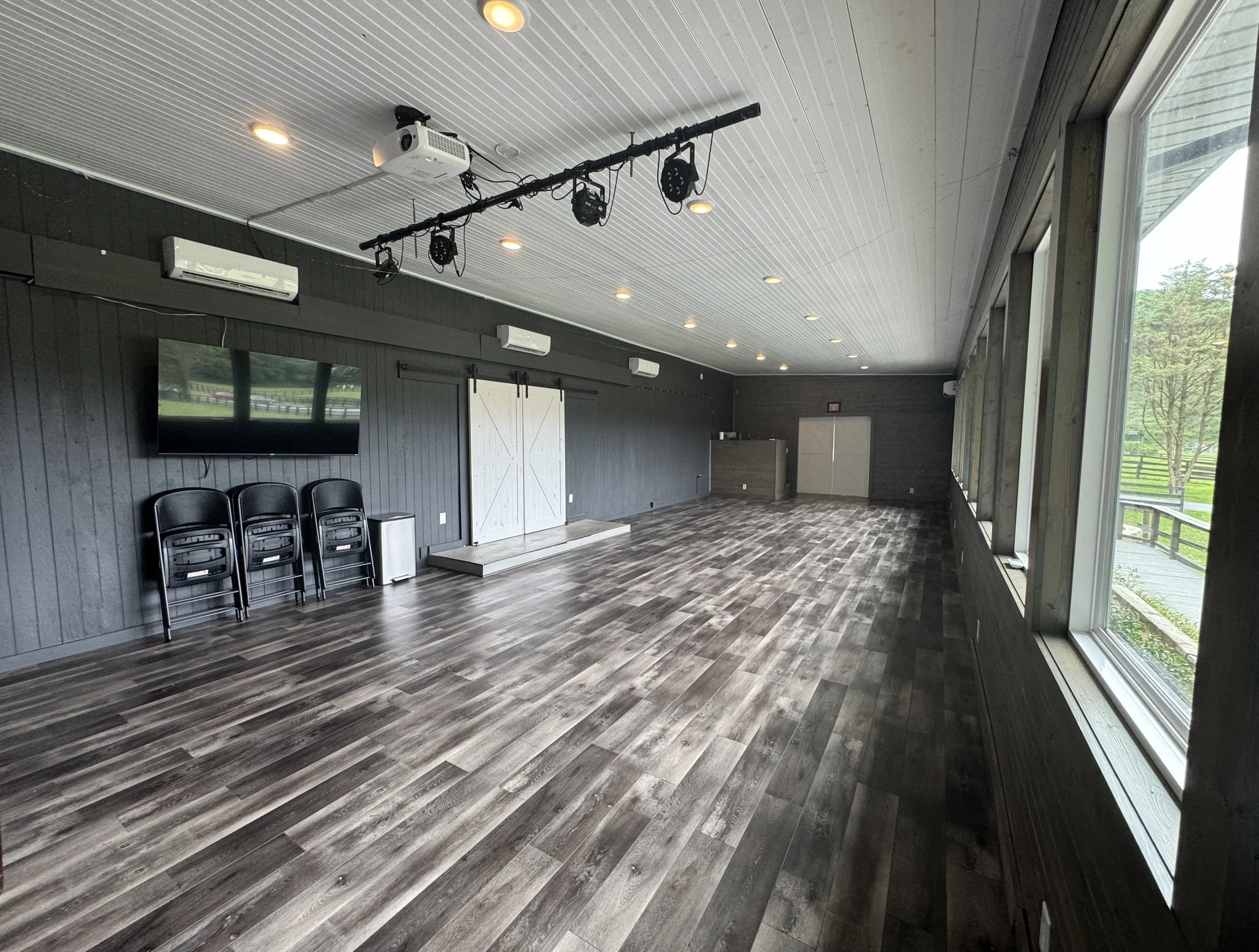 The Chapel & Barn — LOCAL ARK