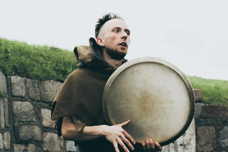 The History of the Bodhrán in Ireland — The Bodhran Buzz