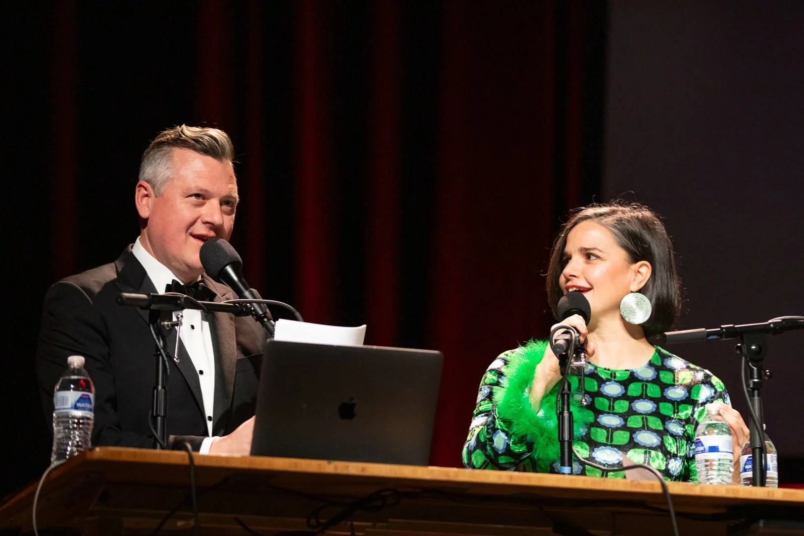 Podcast — Live Wire Radio