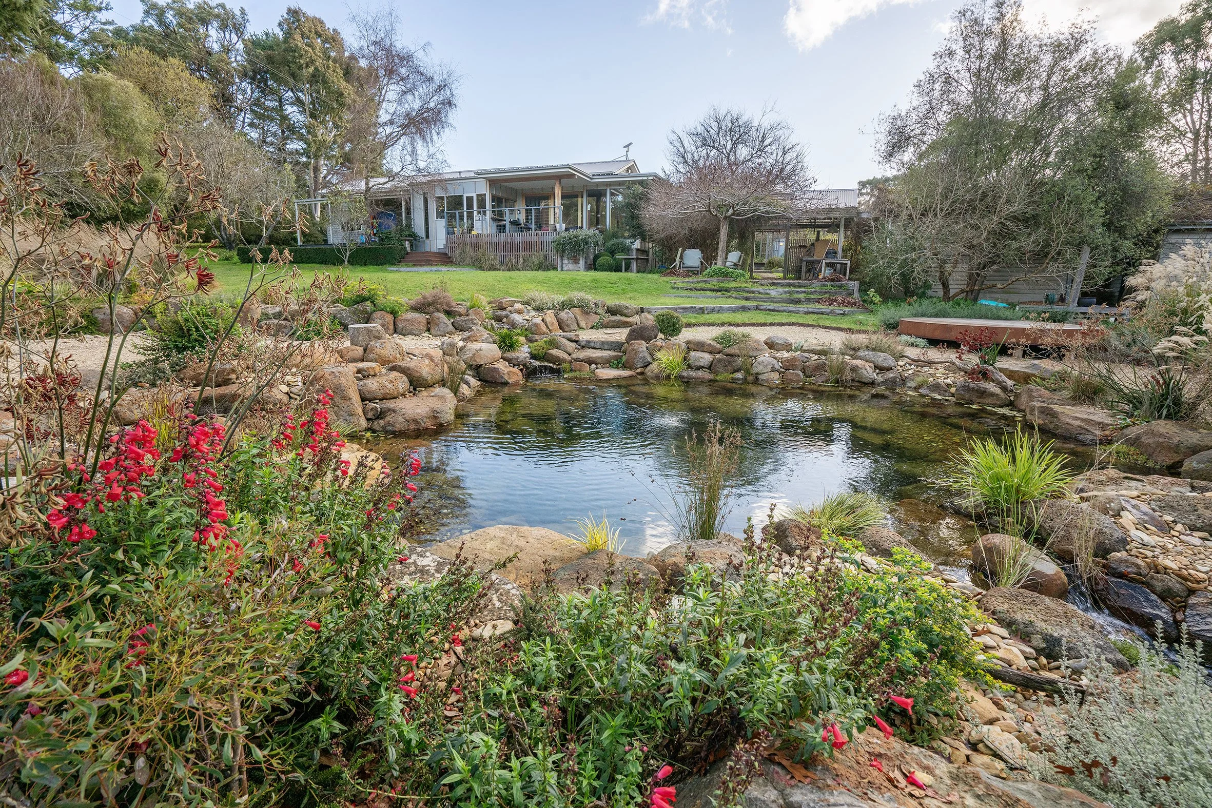 Aquatic plant nursery — Bells Water Gardens