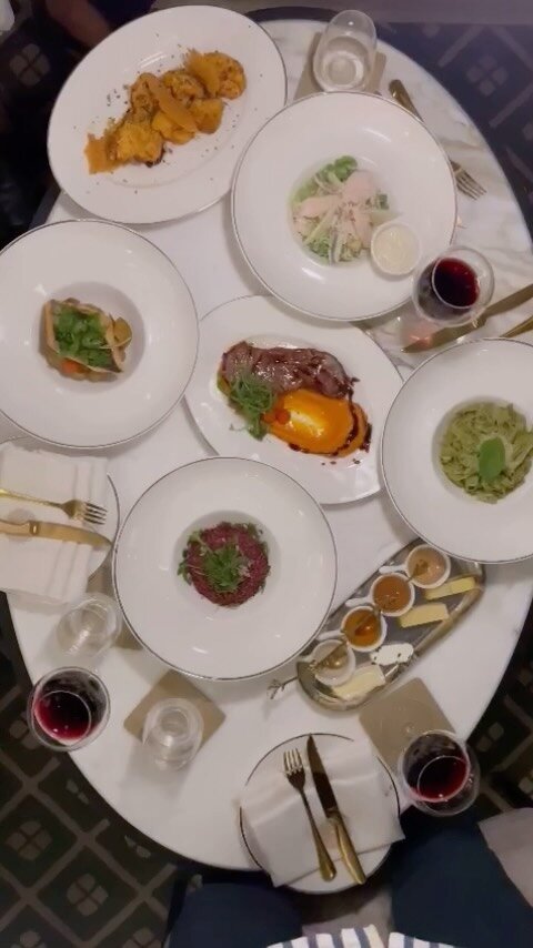 Meet the team and our 100,000 bees — HIVE Restaurants