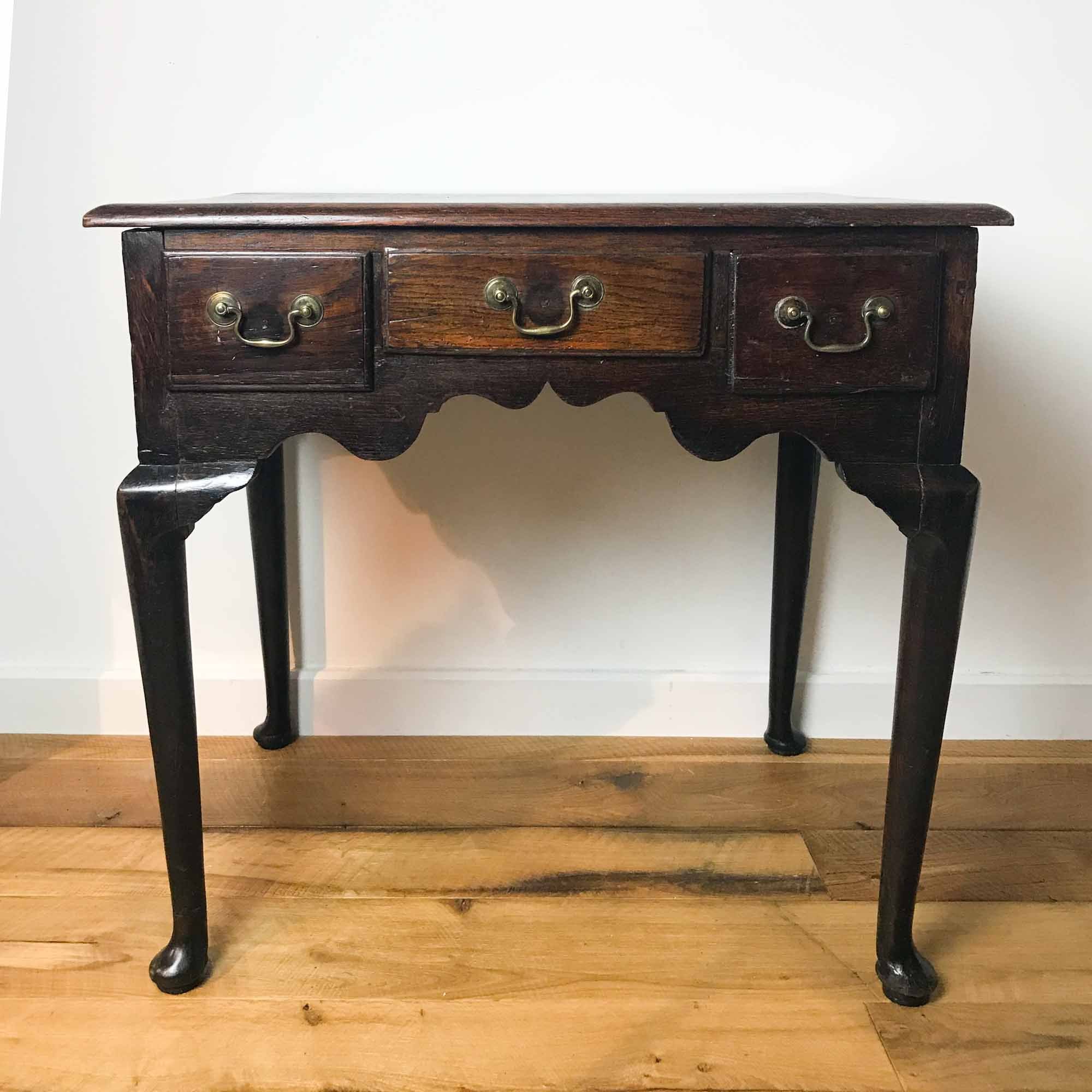 Period oak small gateleg table with bobbin turned legs — Antique and Unique