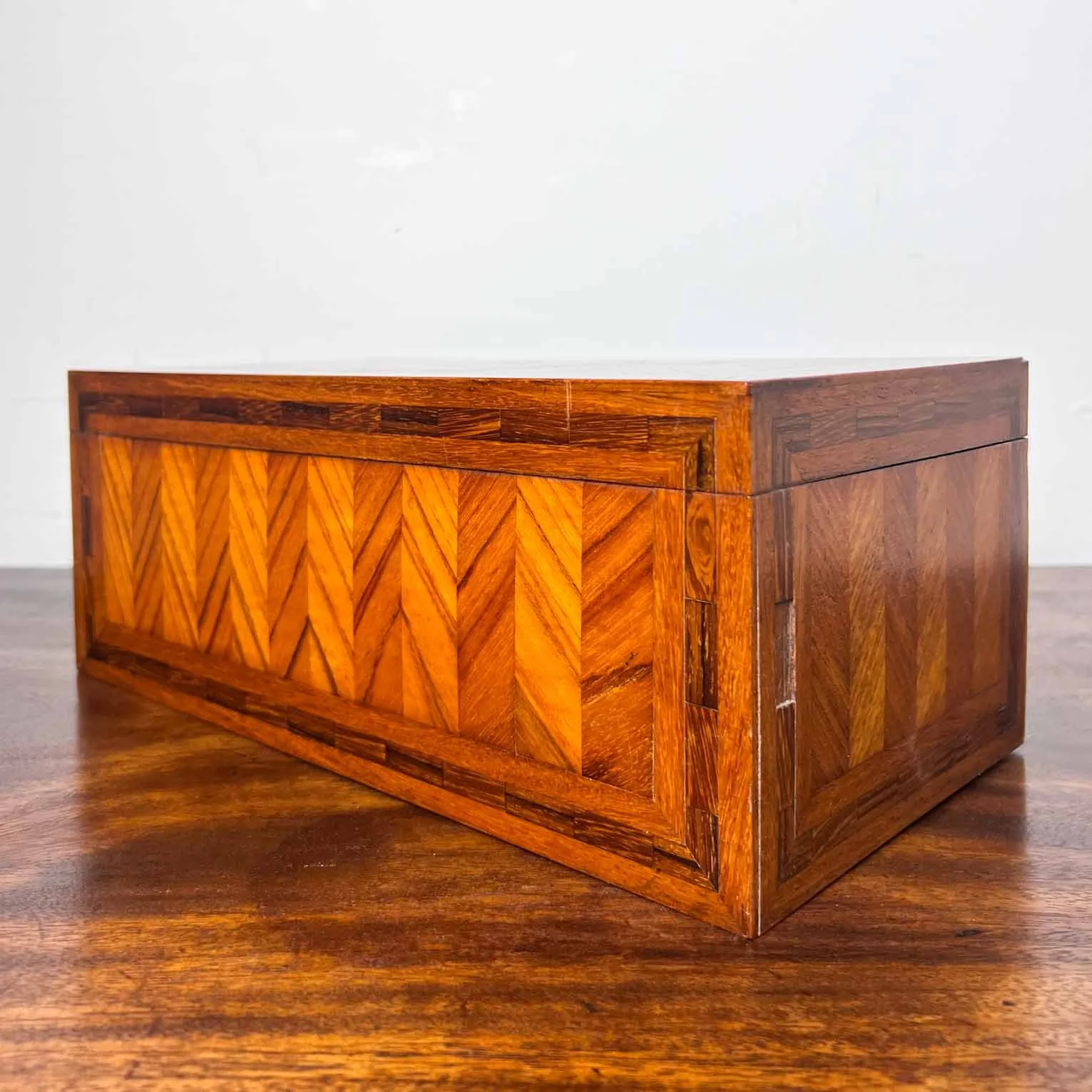 Antique specimen timber parquetry box — Antique and Unique