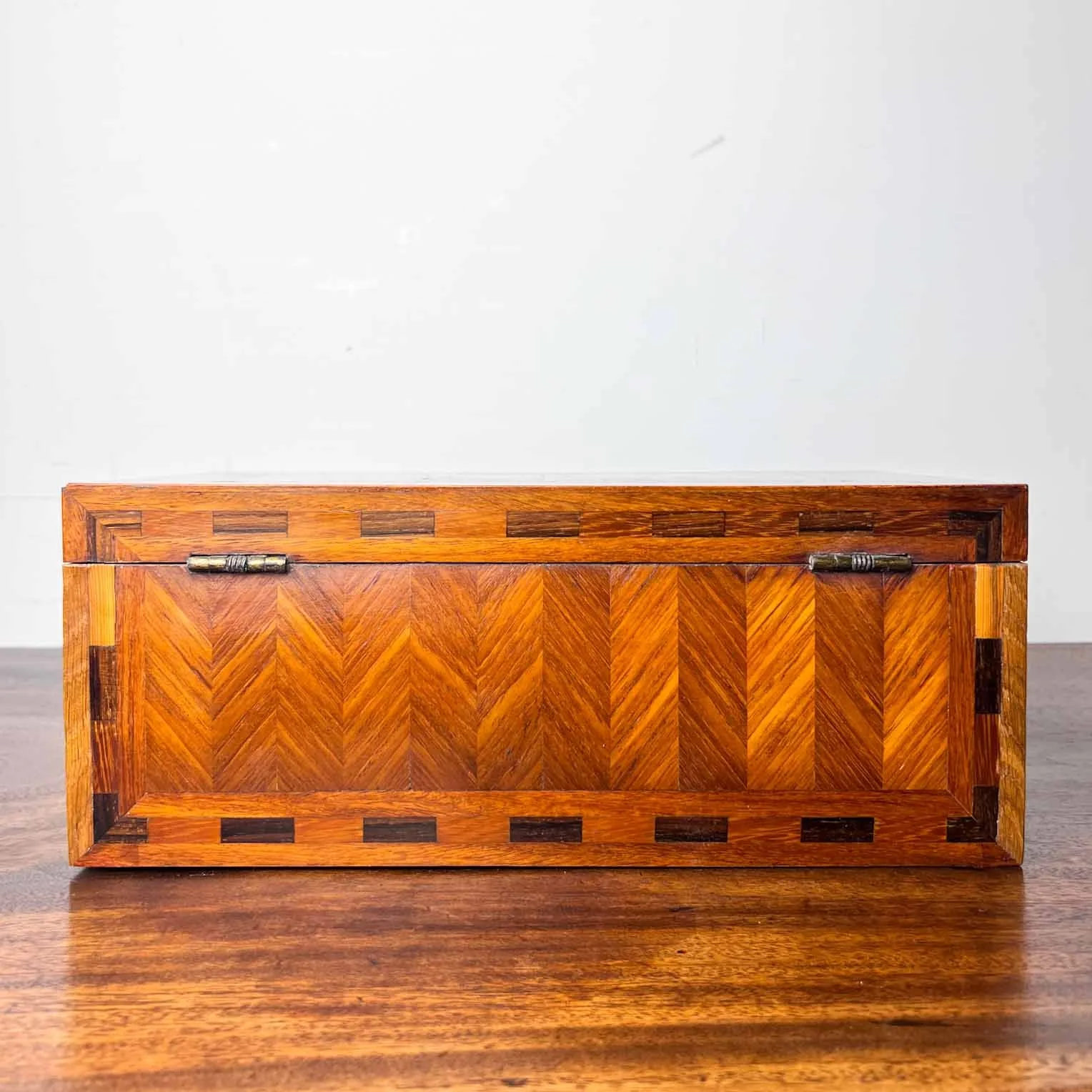 Antique specimen timber parquetry box — Antique and Unique
