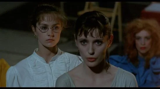 RETRO REVIEW: STAGEFRIGHT (1987) — Macabre Daily