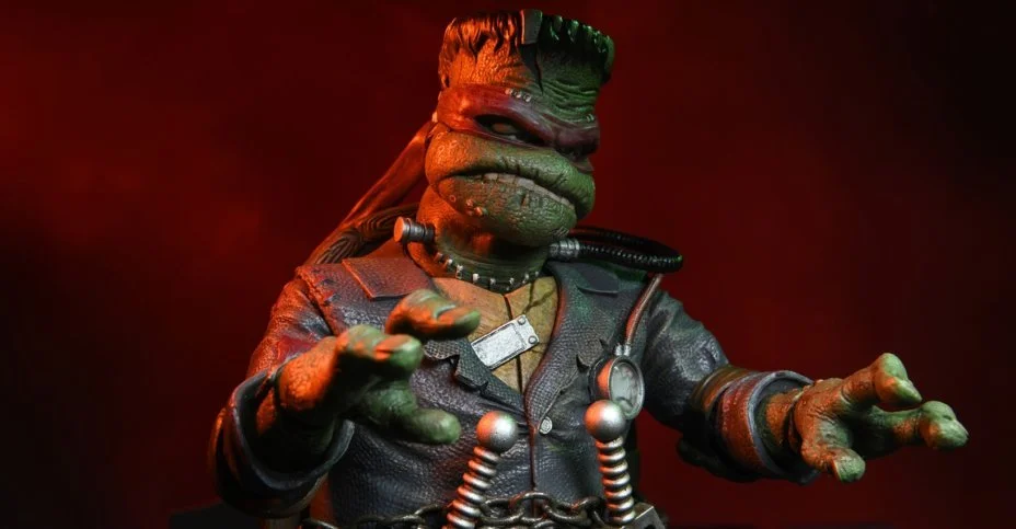 NECA Reveals Amazing UNIVERSAL MONSTERS x TMNT Figure of Raphael As ...
