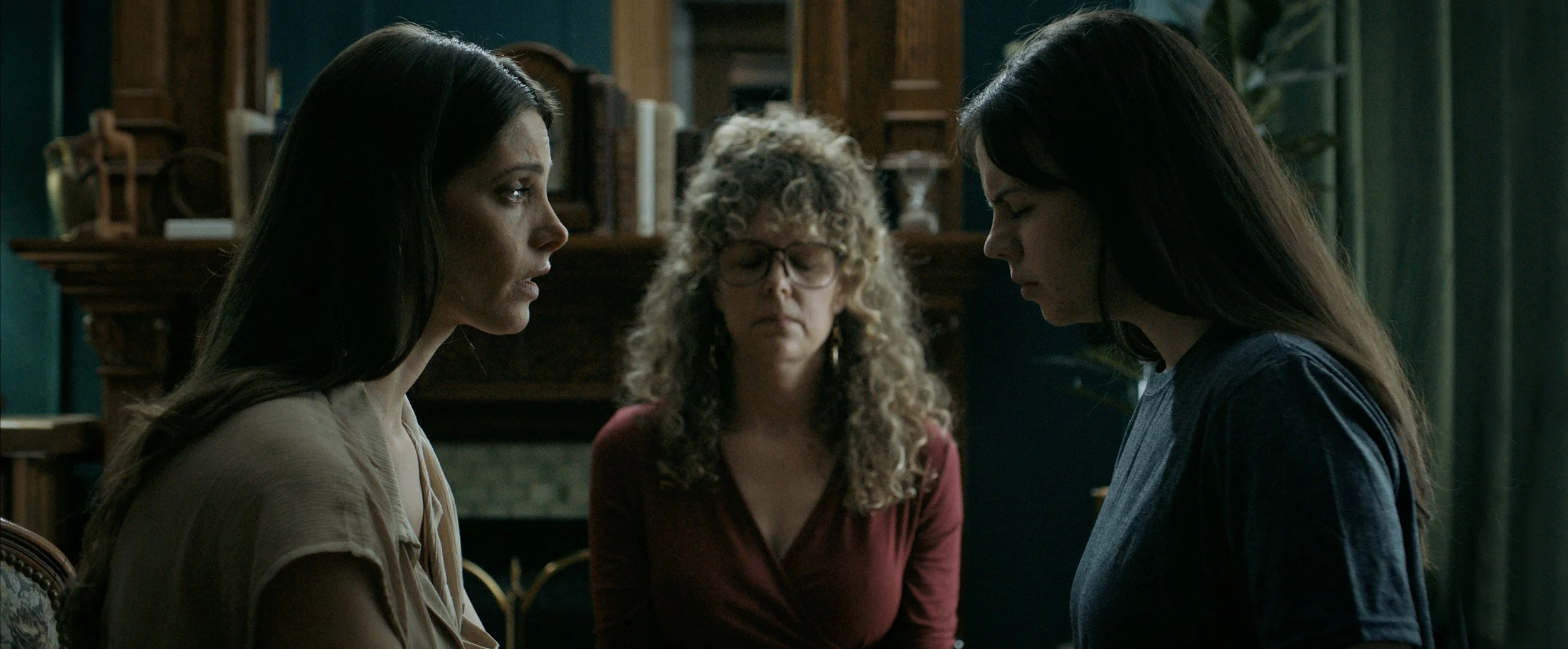 "IT FEEDS" (2025) Is Already One Of The Best Horror Movies Of The Year. (REVIEW) — Macabre Daily