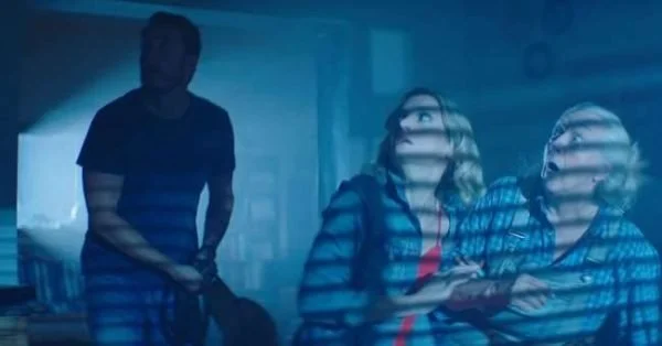 "ALIEN COUNTRY" (2024) Invades With Family Friendly Sci-Fi Fun (REVIEW ...