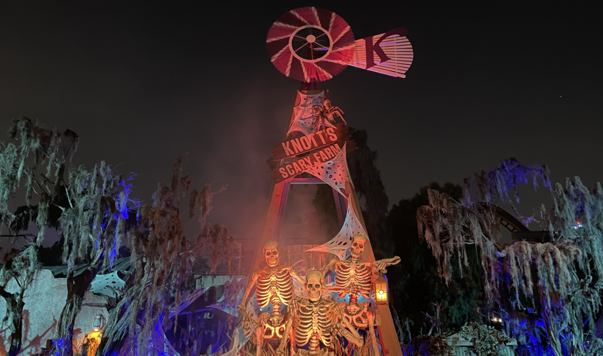 Knott's Scary Farm: A Terrifying Tradition of Halloween Haunts And ...