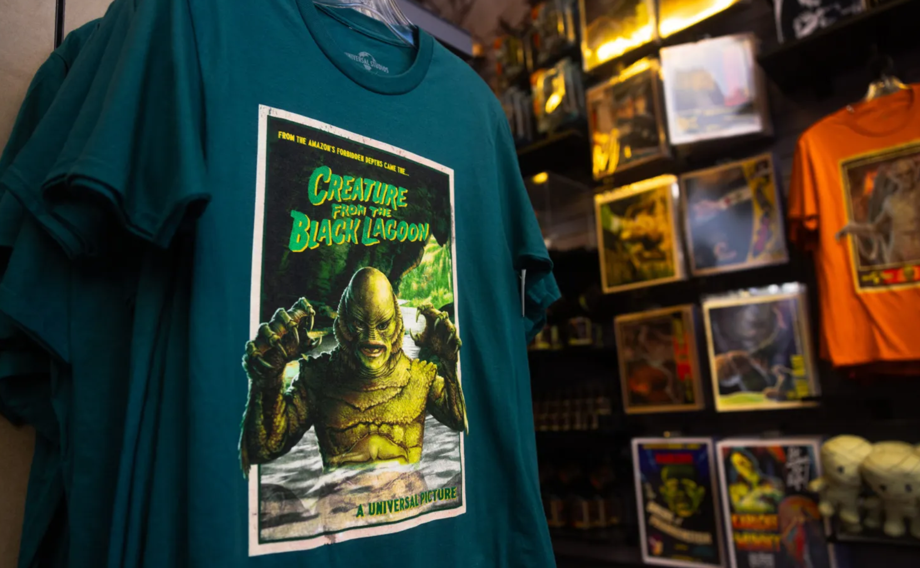 Take A Peek At The Brand New UNIVSERSAL MONSTERS Store Now Open at ...