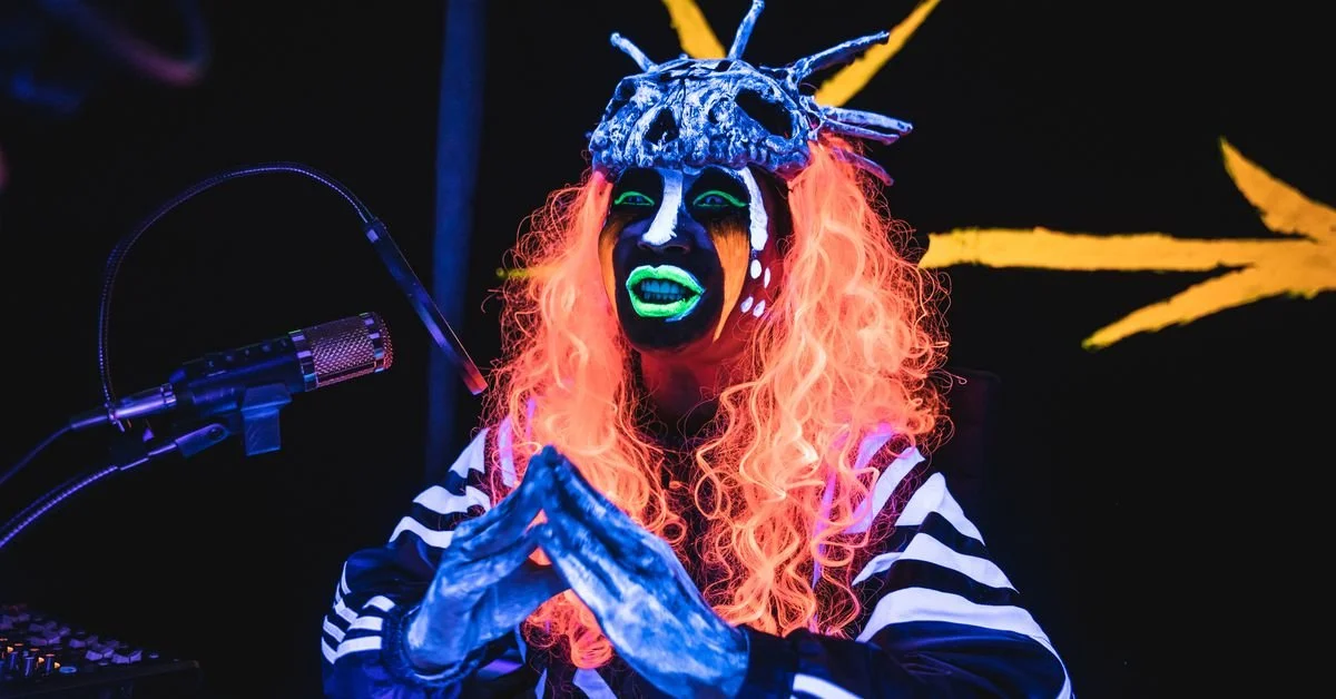 HELLBOUND (THE NETFLIX SERIES WHERE DEMONS ARE JUST THE SIDESHOW ...