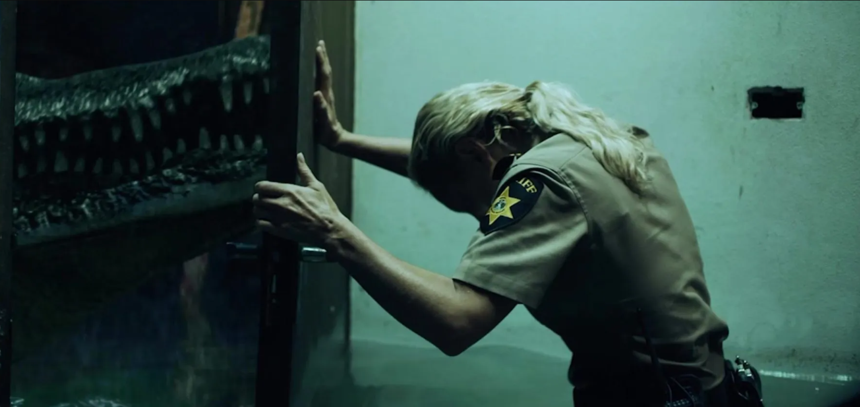 Alligator Horror Flick 'THE FLOOD' Gets Rated "R" For “Violence” and ...