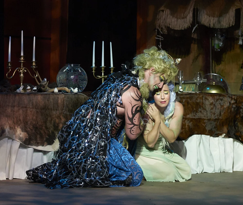 Mo Zhou | Stage Director