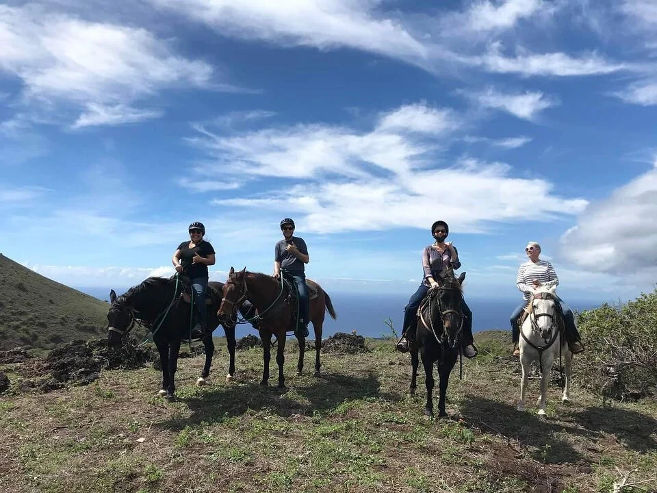HORSEBACK RIDING MAUI