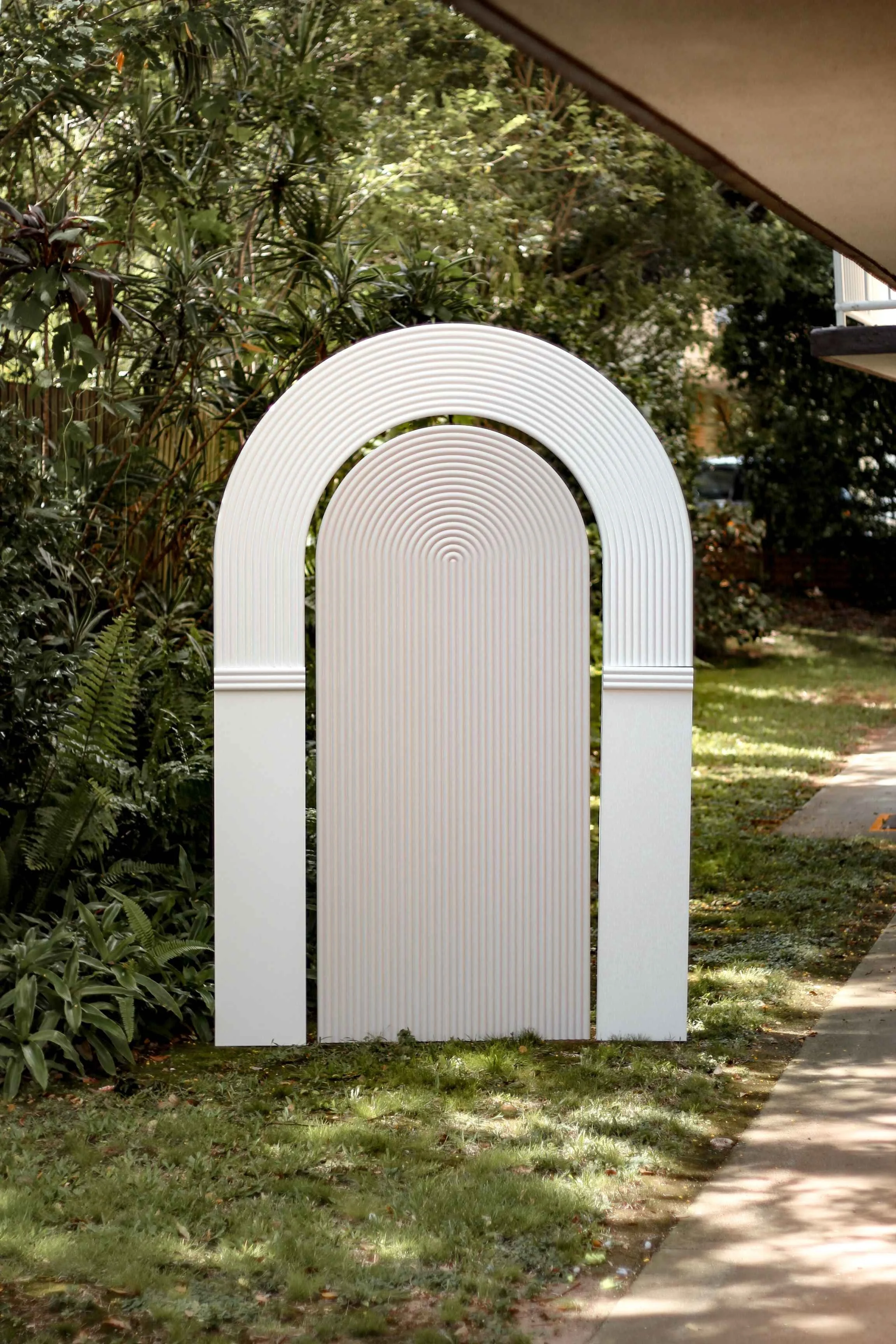 backdrop - ripple arch — Aurora + Co Events