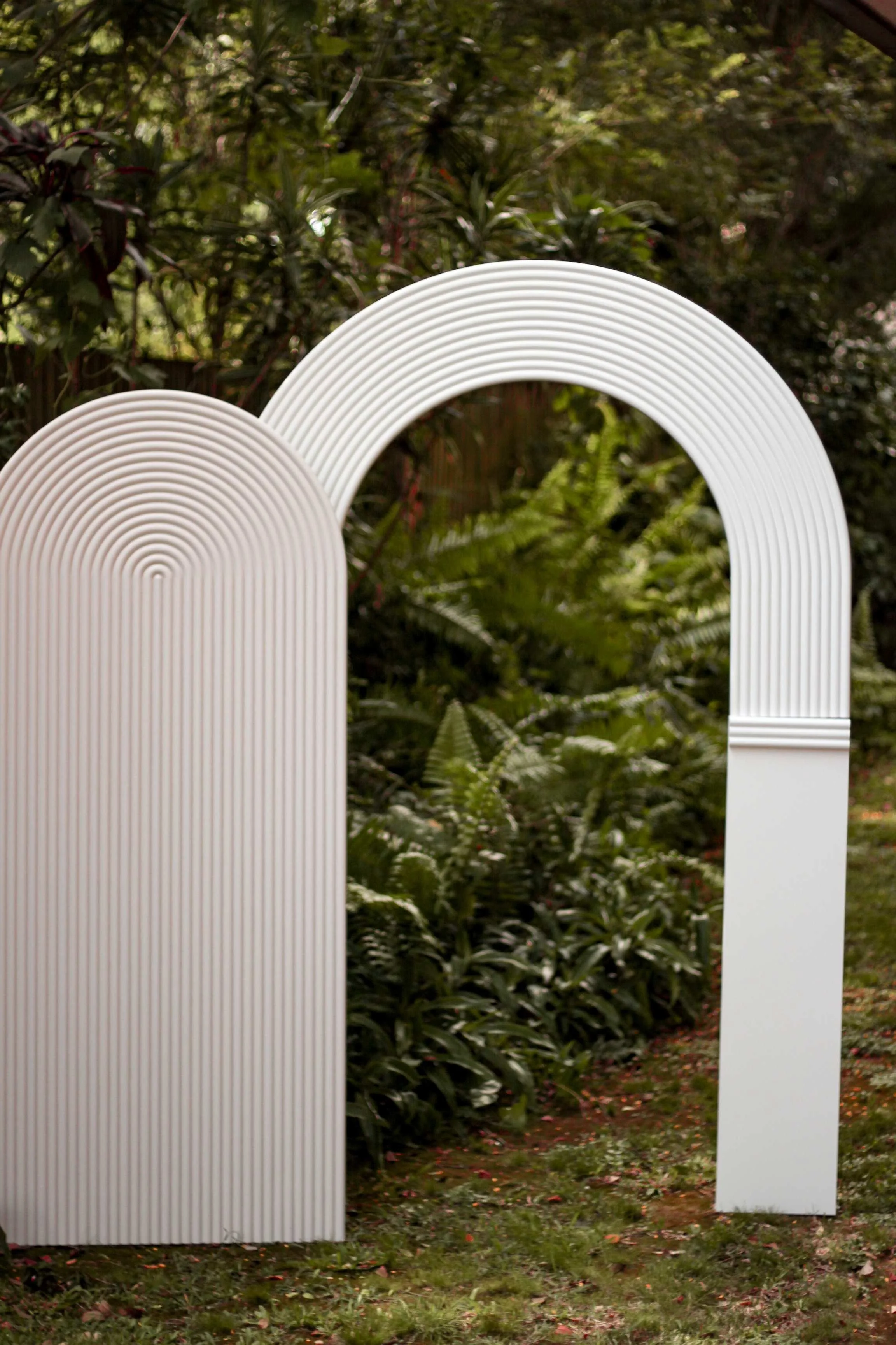 backdrop - ripple arch — Aurora + Co Events