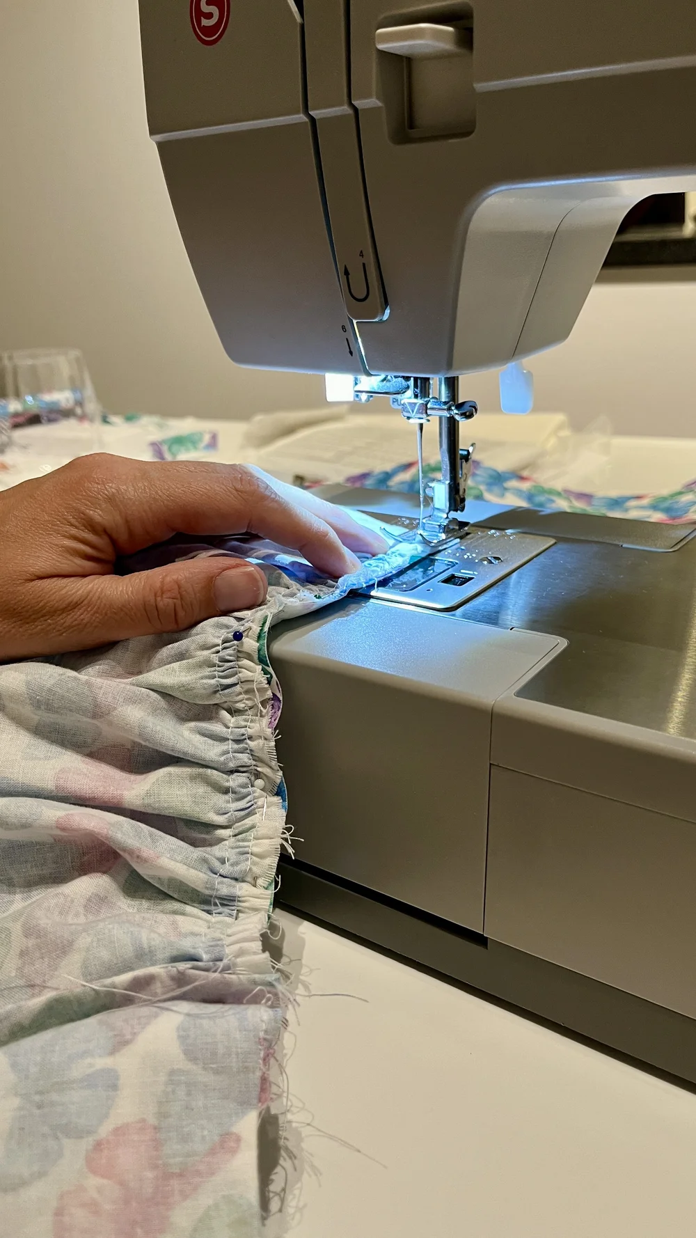 Sewing my first skirt (with pockets!) — Alpine Tones Illustration