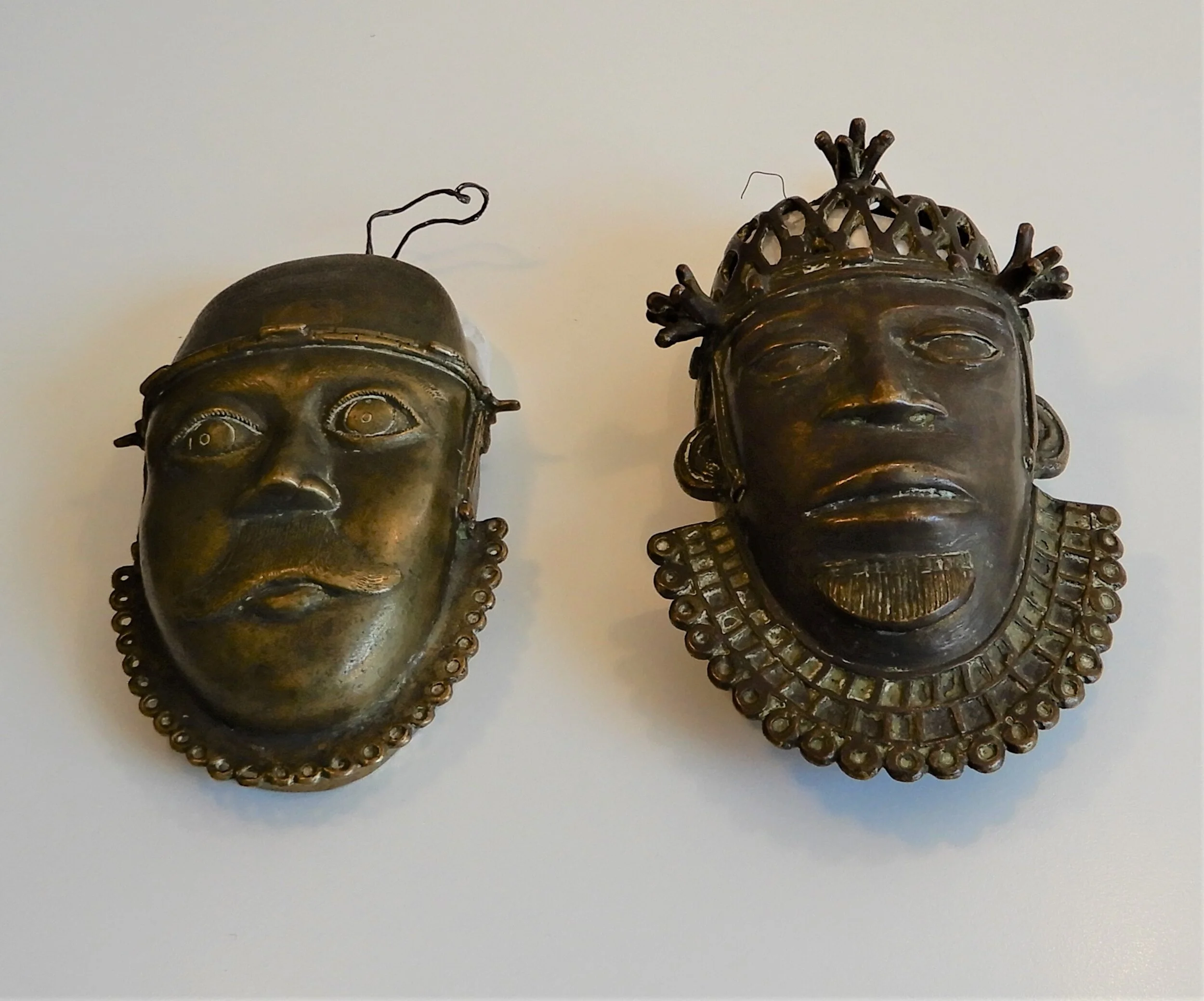Pair of brass wall mounts — BCA Exhibits