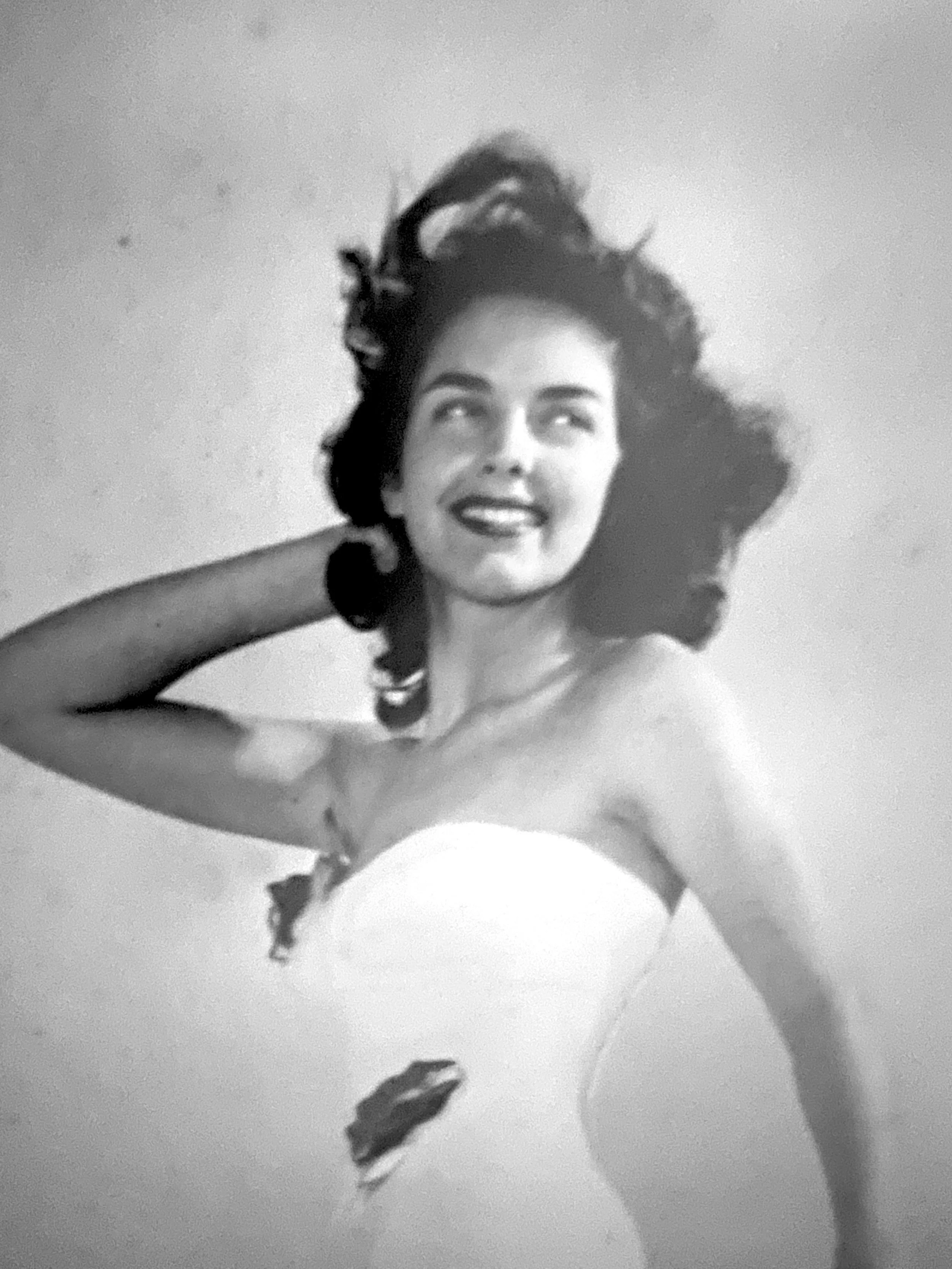 Hollin Hills Heart Throb: Jeanne Gayler — The Hollin Hills Journal