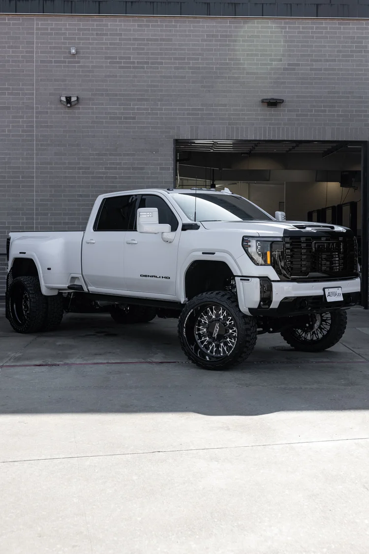 GMC — AUTOPLEX CUSTOMS