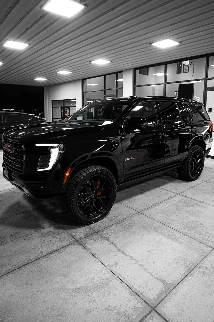'25 GMC YUKON AT4 — AUTOPLEX CUSTOMS
