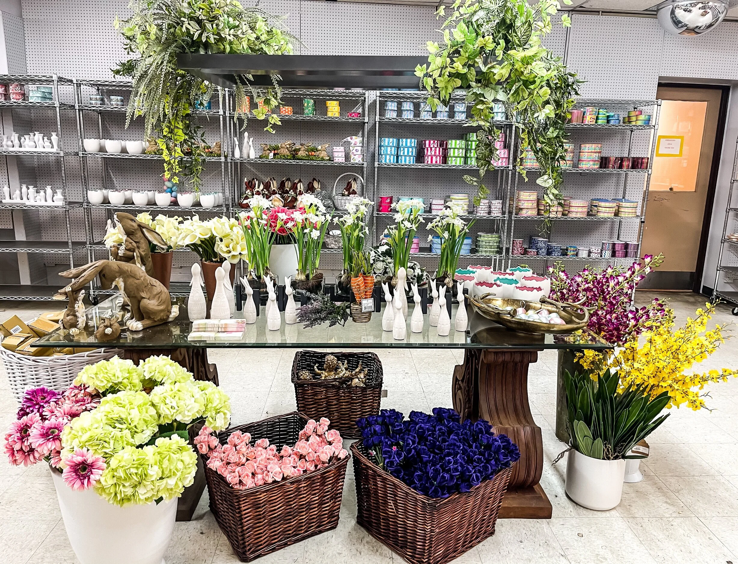 New Arrivals — Davis Wholesale Florist