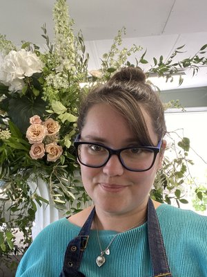 Florist admin assistant | Florist support with business tasks | Florist ...