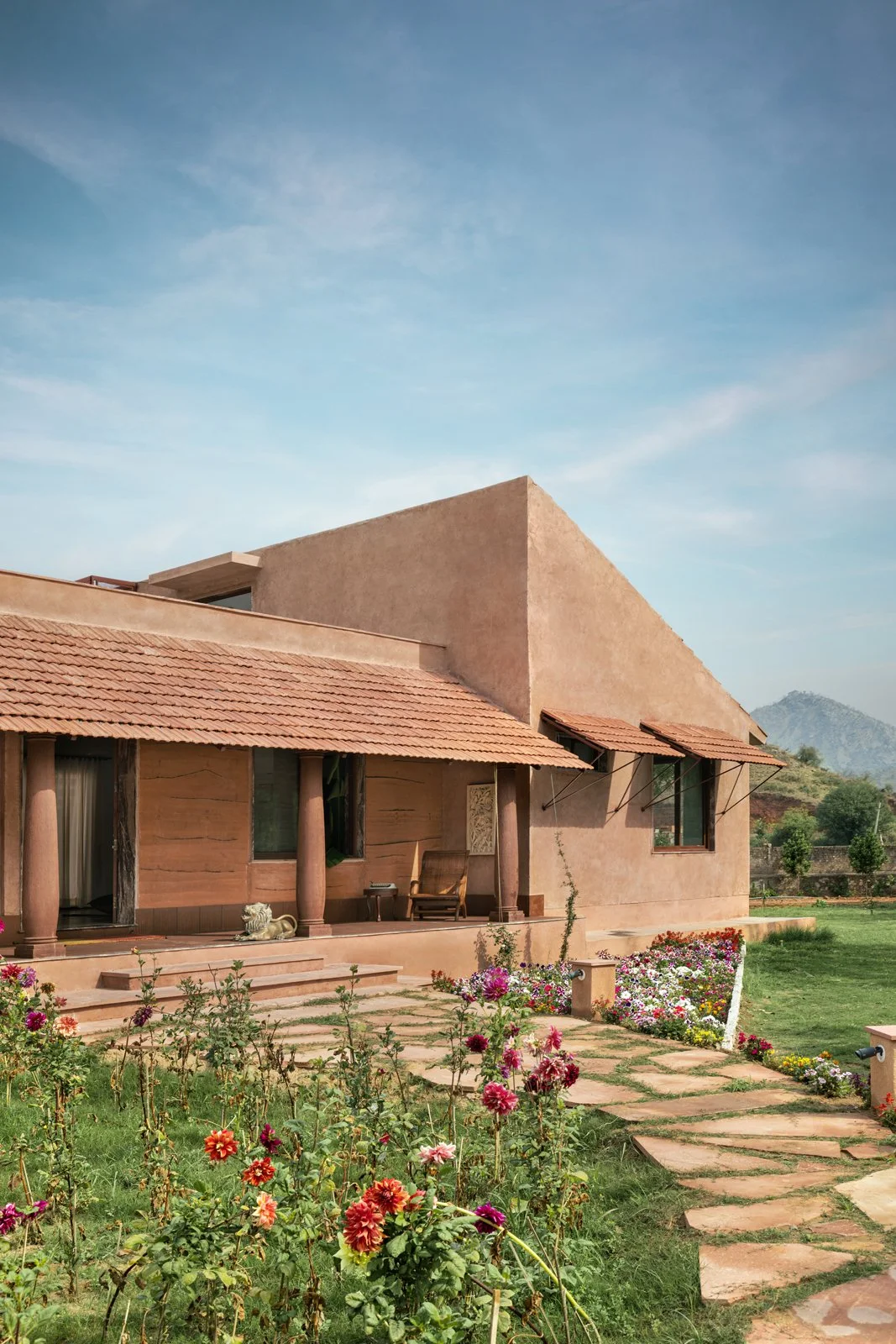 Hybrid House — Sketch Design Studio