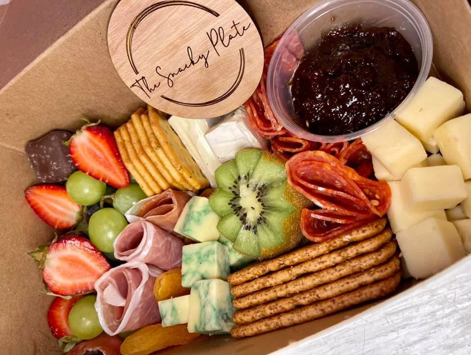 Store 2 — The Snacky Plate