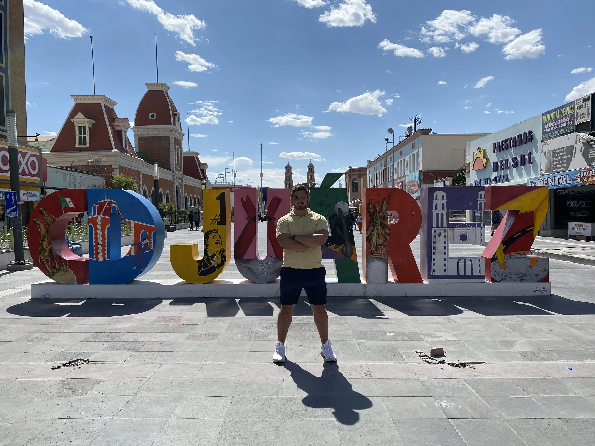 Hopping the Border: Safety in Juarez and El Paso [Warning: Not for ...
