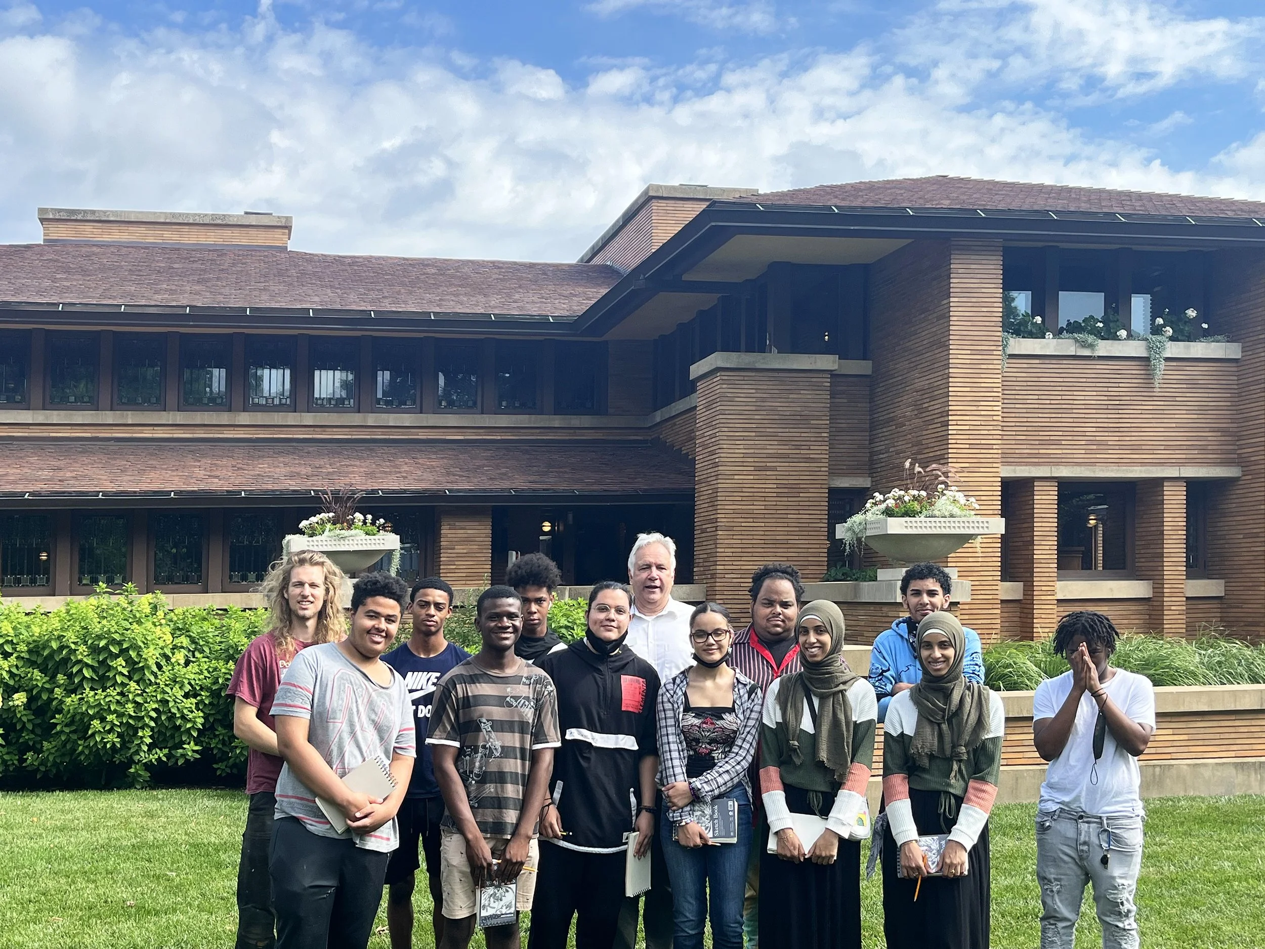 Model City Builders — ASSEMBLY HOUSE 150