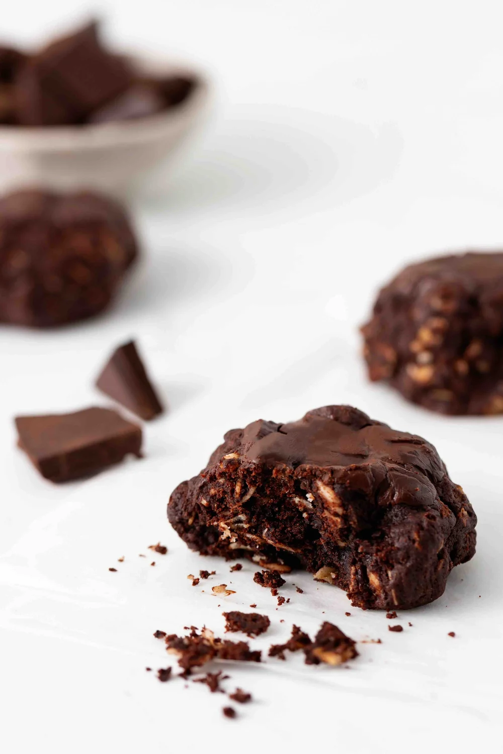 Decadent low FODMAP double choc cookies — Noisy Guts