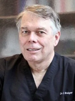 Dentist in Toronto | Museum Dental