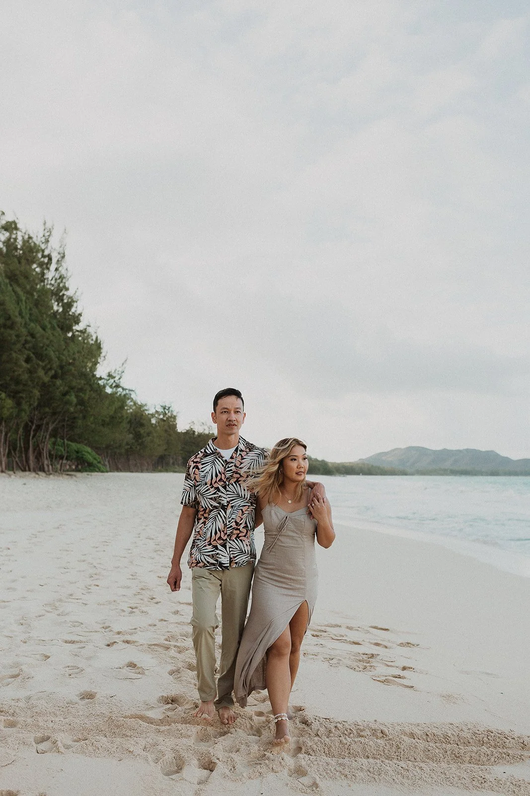 Beach Couples Pictures