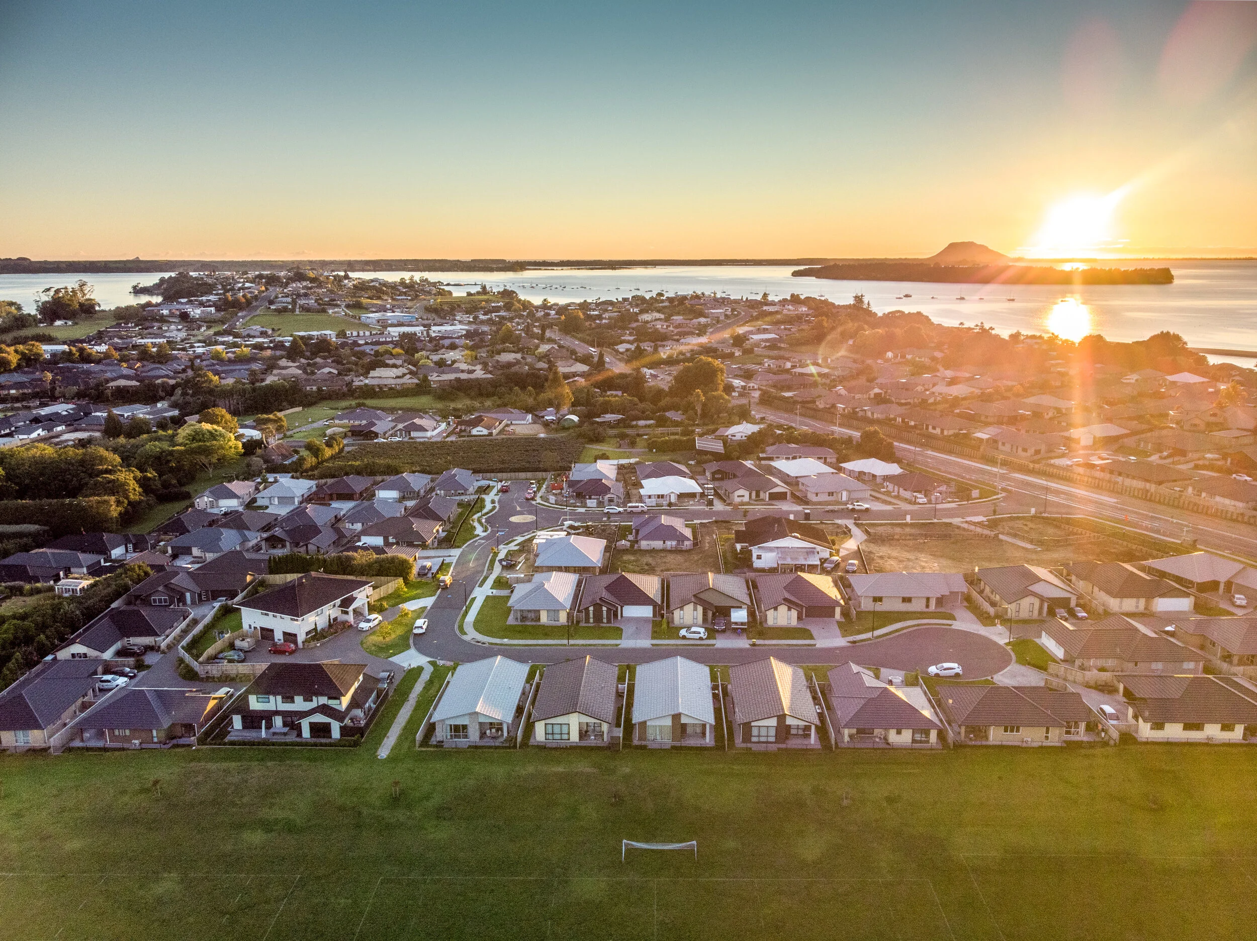 Lighthouse Capital — Lighthouse Group