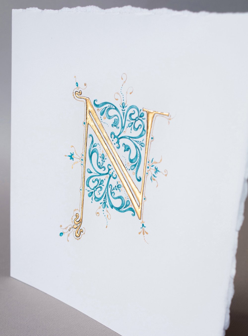 KATHARINA OSTENDA | Initial - Gilded Initial "N" — The Art of Letters