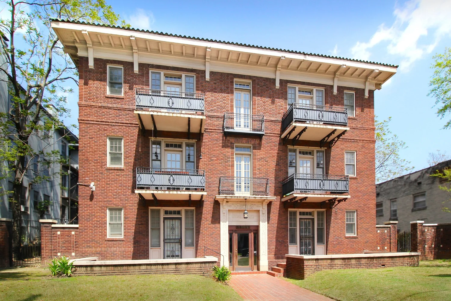 Cherokee Arms — Left Field Properties