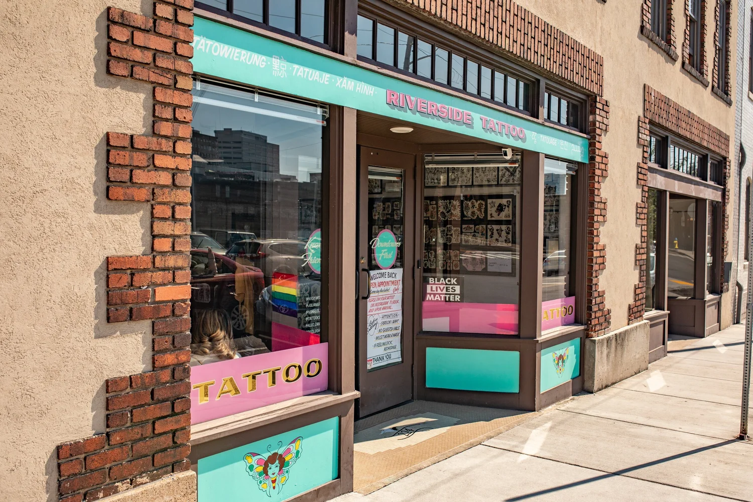 Riverside Tattoo Company | Discover Artistic Ink – Book Your Session Today