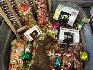 Regina's Candies