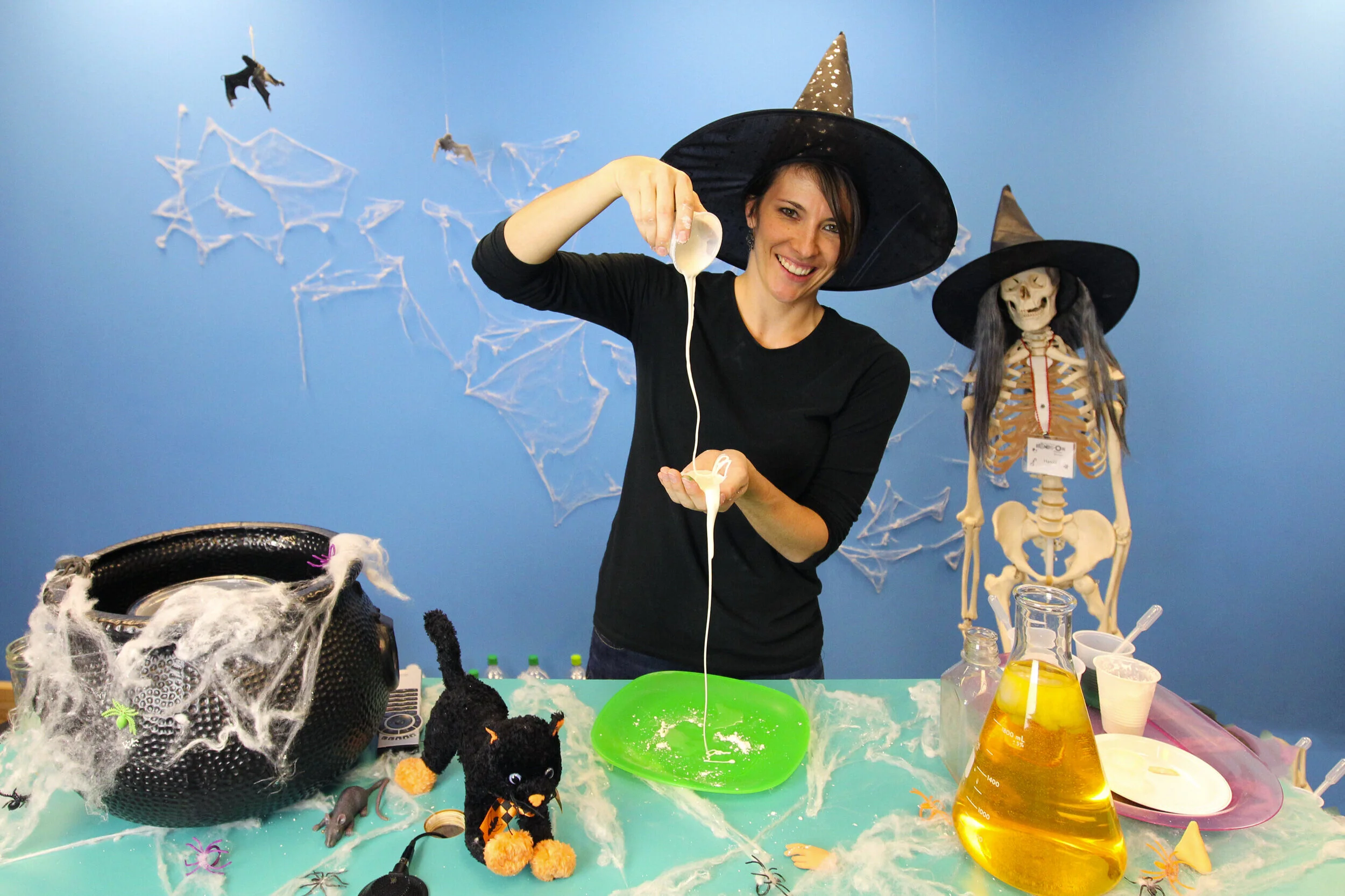 Halloween Slime Time — Ann Arbor Hands-On Museum and Leslie Science ...