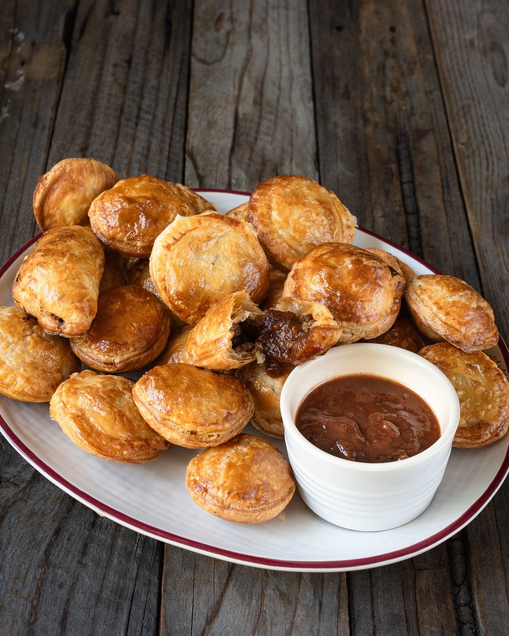 Easy Aussie Beef Party Pies — Sally Frawley Photography
