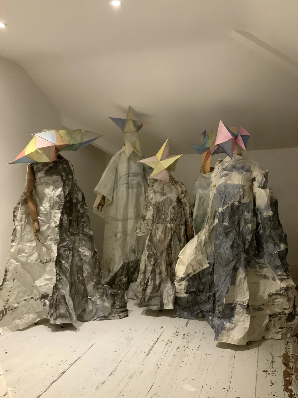 The Crystal Chain: habit/refuge — Polly Gould